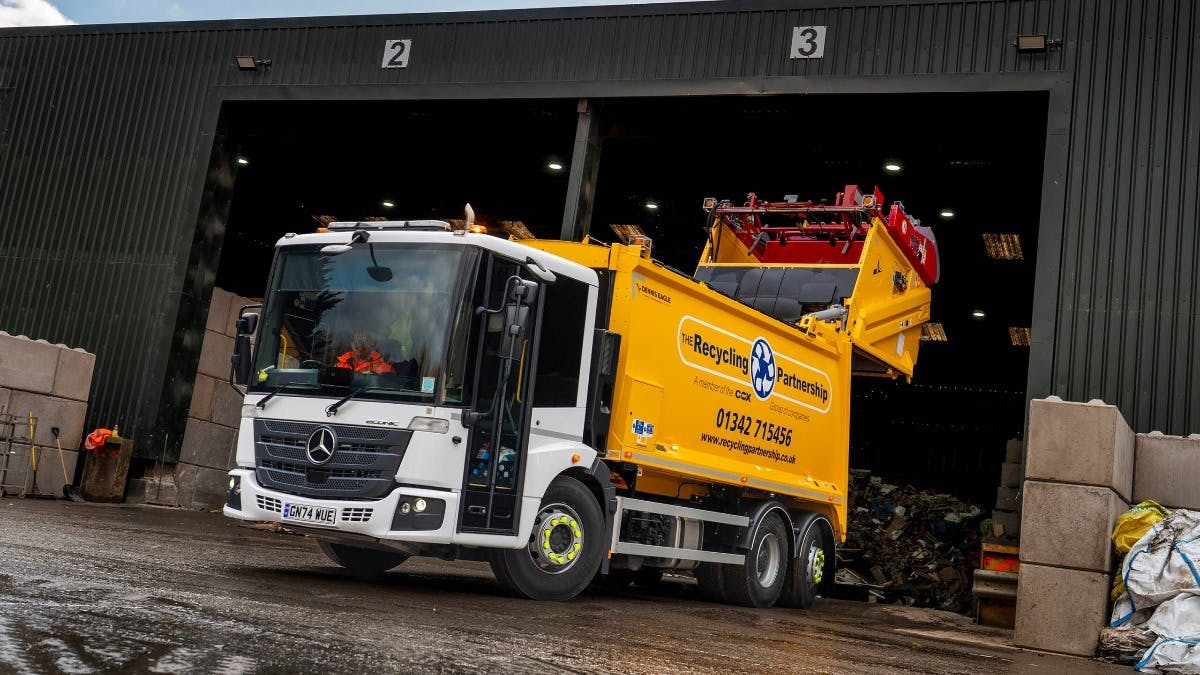 Recycling Partnership fleet comes of age with 21st Mercedes-Benz Econic ...